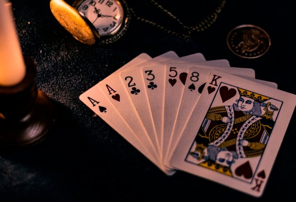 How to Play Chase the Ace? - Setup, Rules & Winning Strategies